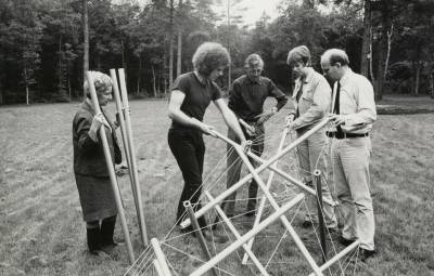 Exhibition Kenneth Snelson – Kröller-Müller Museum
